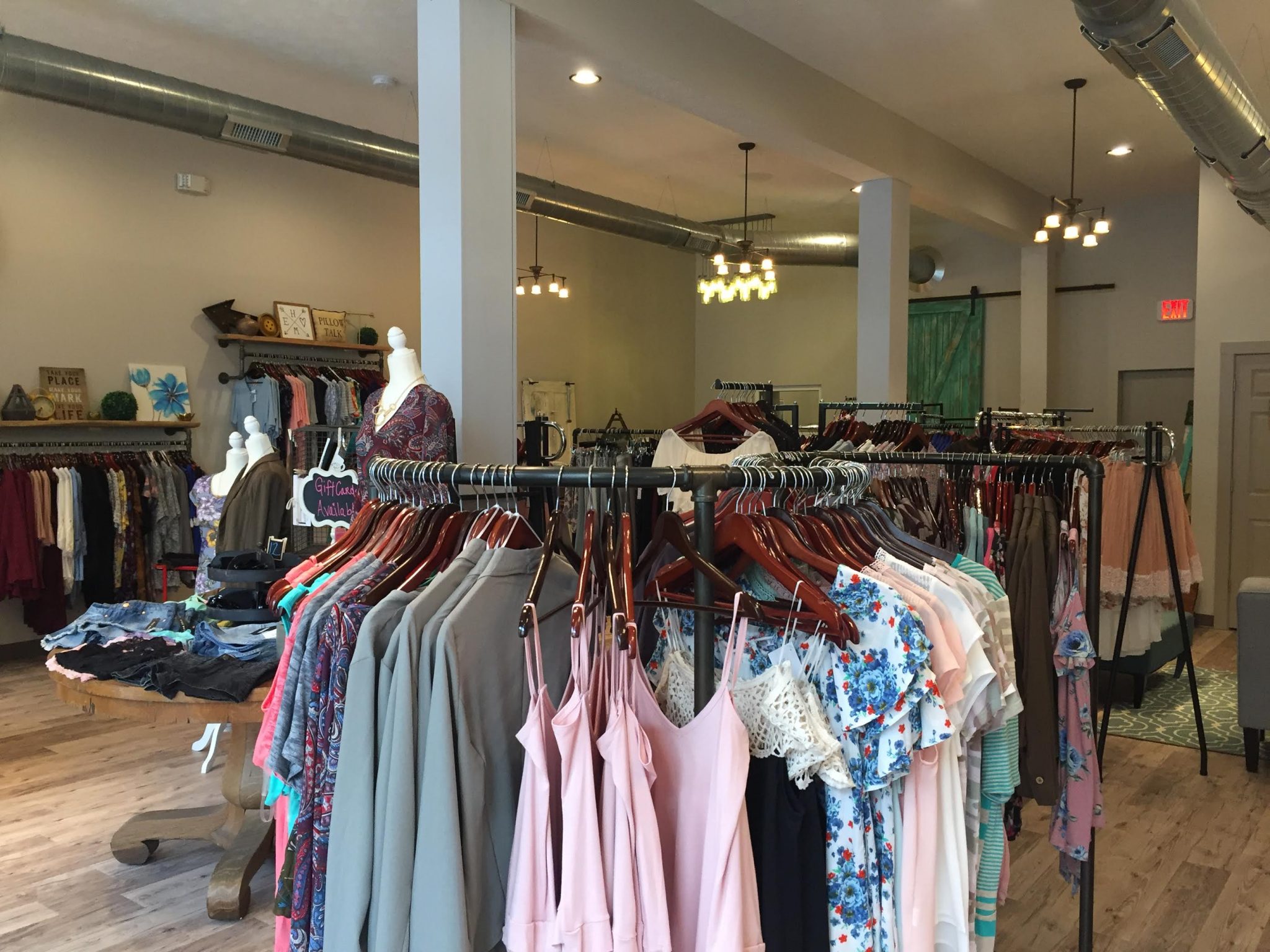 Cricket’s Unique Boutique moves store to Indiana Street - The DePauw Cricket’s Unique Boutique moves store to Indiana Street - The DePauw